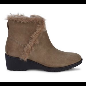 me too | Shoes | Adam Tucker Me Too Booties | Poshmark